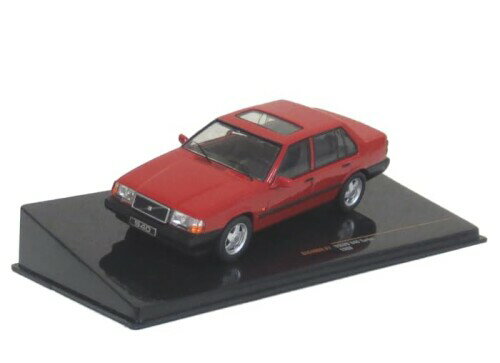 イクソモデル B ボルボ 940 ターボ 90 レッド 1/43 CLC498N パッケージサイズ:約80×155×65(mm) 商品紹介 パッケージサイズ:約80×155×65(mm) 安全警告 ー 商品コード20077070889商品名...
