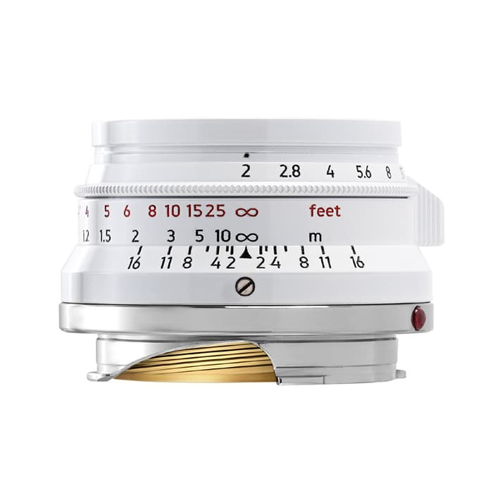 種別：レンジファインダーレンズ NOTE『LIGHT LENS LAB M 35mm f/2 'The White Edition' 』は、世界で200本のみ生産される限定モデルです。光沢のあるホワイトカラーが特別な存在感を演出します。また...