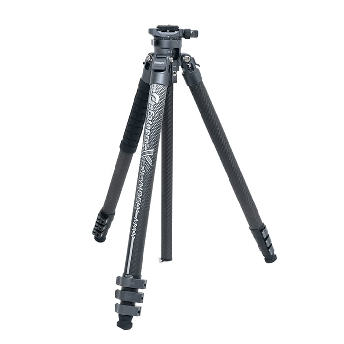 種別：三脚 NOTEボールヘッドと水平パン構造搭載のスチル写真用モデル・高品質な3Kカーボンファイバーを使用　一般的なカーボン素材に比べ、高い剛性を持ち、軽量さ、振動吸収性に優れます。・コンパクトながら伸長166cm　収納時はコンパクトなサ...