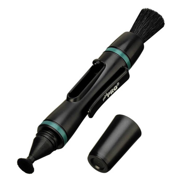 種別：クリーニング用品 NOTEカーボン粉末とセーム革チップで指紋を拭き取る人気のレンズペンが新しいカラバリで登場。セーム革製チップ＋カーボン粉末（特許）で指紋や皮脂を残さず確実に吸収し、さらに静電気を除去してホコリをつきにくくします。用途...