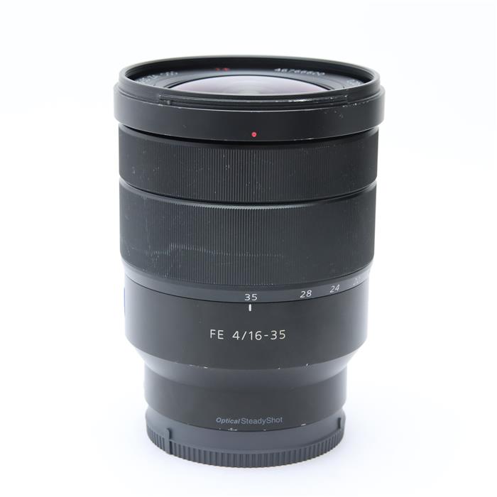 外観状態:並品 マップ保証期間:6ヶ月保証 付属品など:レンズフロントキャップ・レンズリアキャップ・レンズフード【ココがポイント！】画面周辺部まで忠実に再現する、35mmフルサイズに対応した小型軽量の高性能広角ズームレンズ35mmフルサイズ...