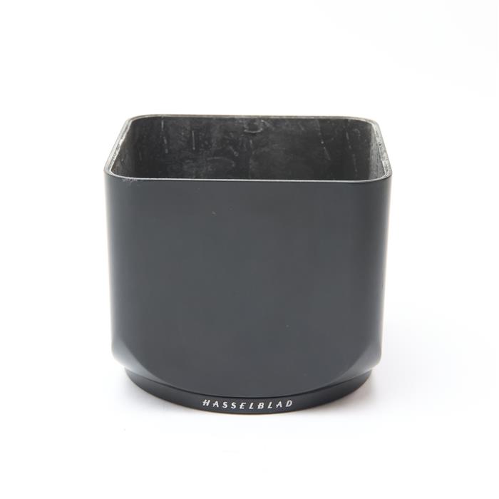 外観状態:並品 マップ保証期間:保証なし 付属品など:付属品なし【ココがポイント！】フレア、ゴーストの軽減はもちろん、レンズの保護にも。日常的に是非お使いください。◎点検スタッフからのコメント【外観】外装スレキズ/内側の内面反射抑制材の劣化...