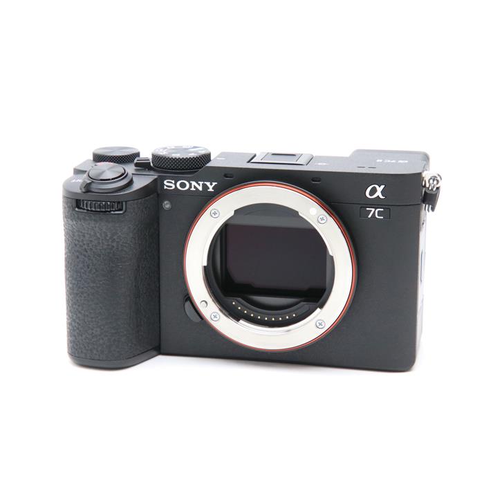 外観状態:並品 マップ保証期間:12ヶ月保証 付属品など:バッテリー【ココがポイント！】旅行や日常のスナップなど幅広いシーンで活躍するα7Cシリーズの第2世代モデル最新の静止画・動画性能を備える『α7C II』『α7C II』は、有効約33...