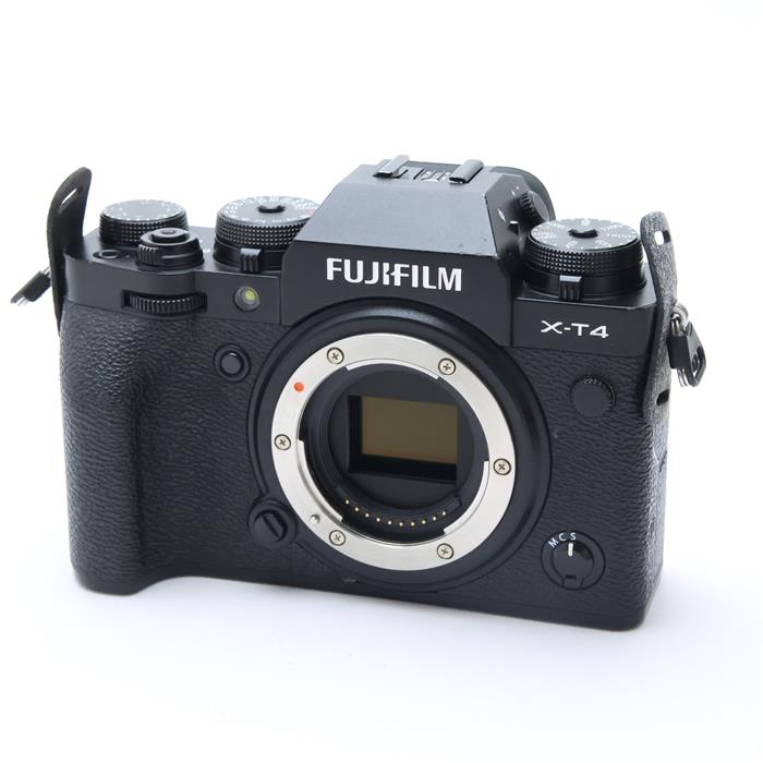 外観状態:並品 マップ保証期間:6ヶ月保証 付属品など:バッテリー・ACアダプター・USB-Cケーブル【ココがポイント！】独自の色再現技術による卓越した画質と小型軽量を実現するXシリーズの最新モデルX-T4は、世界最速15コマ/秒の高速連写...