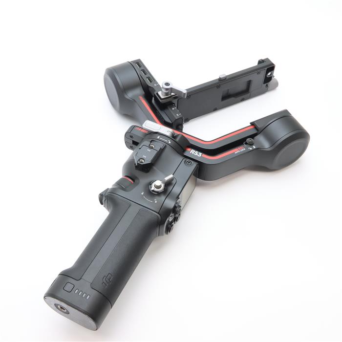 外観状態:美品 マップ保証期間:保証なし 付属品など:元箱・キャリーケース・BG21グリップ・USB-C充電ケーブル・ブリーフケースハンドル・レンズ止着サポート・レンズサポートストラップ・延長グリップ三脚・クイックリリースプレート・フォーカ...