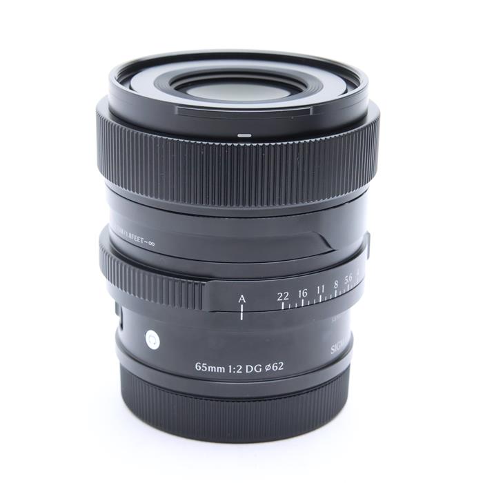 外観状態:美品 マップ保証期間:6ヶ月保証 付属品など:元箱・スタートガイド・レンズフロントキャップ・レンズリアキャップ・マグネット式メタルキャップ・レンズフード・ポーチ【ココがポイント！】ミラーレス時代の交換レンズとしての新たな価値に挑戦...