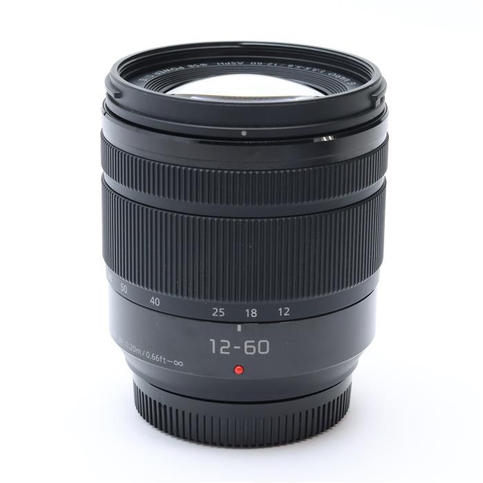 外観状態:並品 マップ保証期間:6ヶ月保証 付属品など:レンズフロントキャップ・レンズリアキャップ（社外品）・レンズフード【ココがポイント！】広角から望遠まで幅広い領域をカバーするコンパクトな光学5倍標準ズームレンズ登場！ズーム全域で優れた...