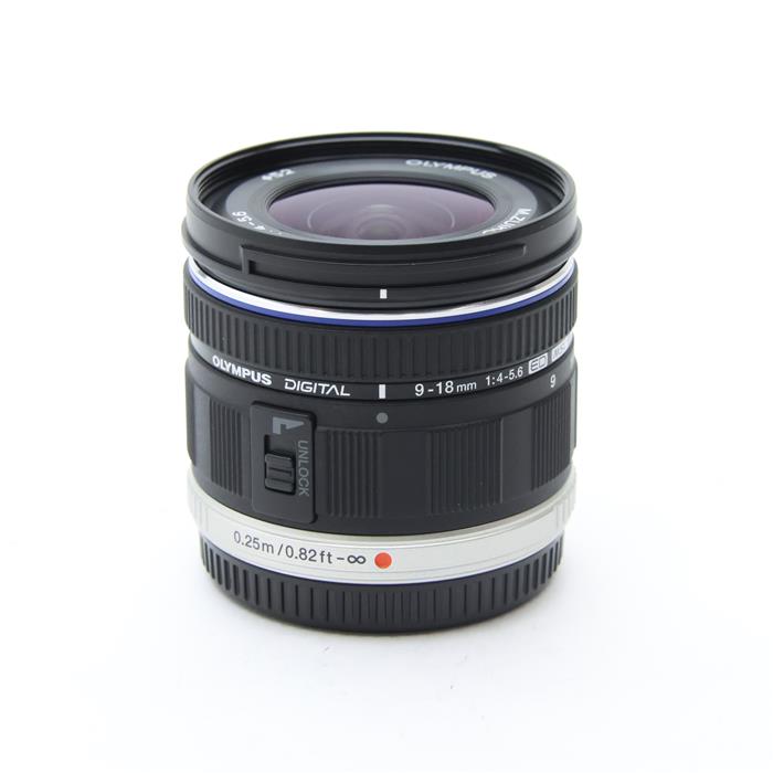 外観状態:良品 マップ保証期間:6ヶ月保証 付属品など:レンズフロントキャップ・レンズリアキャップ【ココがポイント！】沈胴機構による大幅な小型化と高い描写性能を両立携帯性を確保するために沈胴式の鏡枠機構を取り入れ、厚みはわずか49.5mm。...