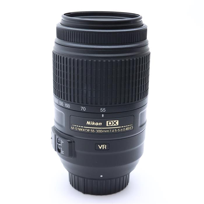 外観状態:良品 マップ保証期間:3ヶ月保証 付属品など:レンズフロントキャップ・レンズリアキャップ【ココがポイント！】超望遠撮影が手軽に楽しめる、コンパクトな超望遠ズームレンズ。焦点距離300mmまでの画角範囲をカバーする5.5倍の超望遠ズ...