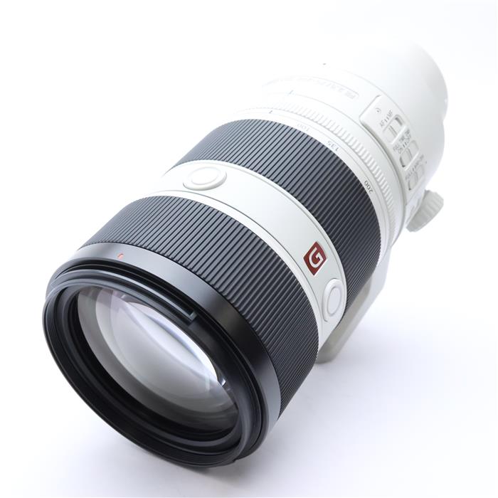 外観状態:美品 マップ保証期間:6ヶ月保証 付属品など:元箱・取扱説明書・レンズフロントキャップ・レンズリアキャップ・レンズフード・ケース・ストラップ(ケース用)・三脚座【ココがポイント！】前モデルより435gの軽量化を実現。質量1045g...