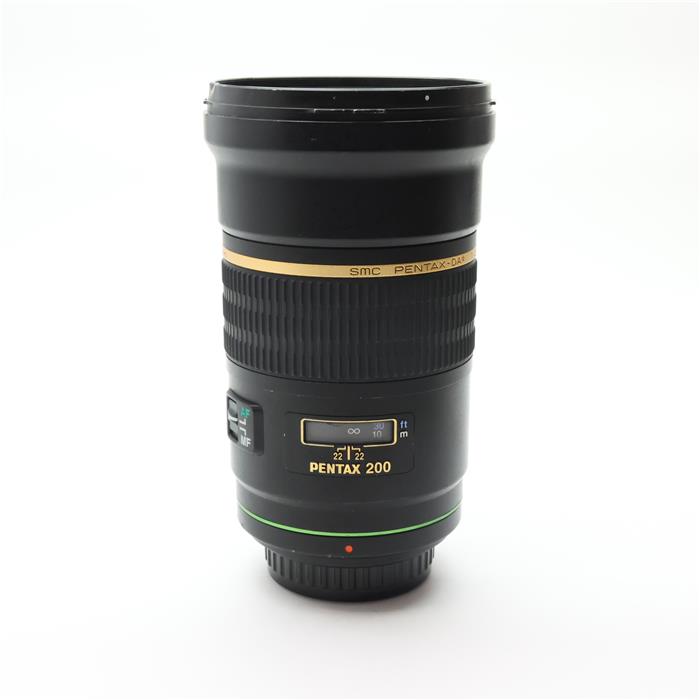 外観状態:難有品 マップ保証期間:保証なし 付属品など:レンズフロントキャップ・レンズリアキャップ・レンズフード◎点検スタッフからのコメント【外観】鏡胴にスレ/テカリ/キズがあります。【商品状態・不具合について】鏡胴先端部に目立つ打痕/変形...