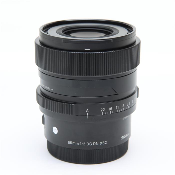 外観状態:良品 マップ保証期間:6ヶ月保証 付属品など:マグネット式メタルキャップ・レンズリアキャップ・レンズフード【ココがポイント！】望んだとおりの光景をキレのある描写と美しいボケ味撮影の醍醐味を存分に味わう65mmミラーレス時代の交換レ...