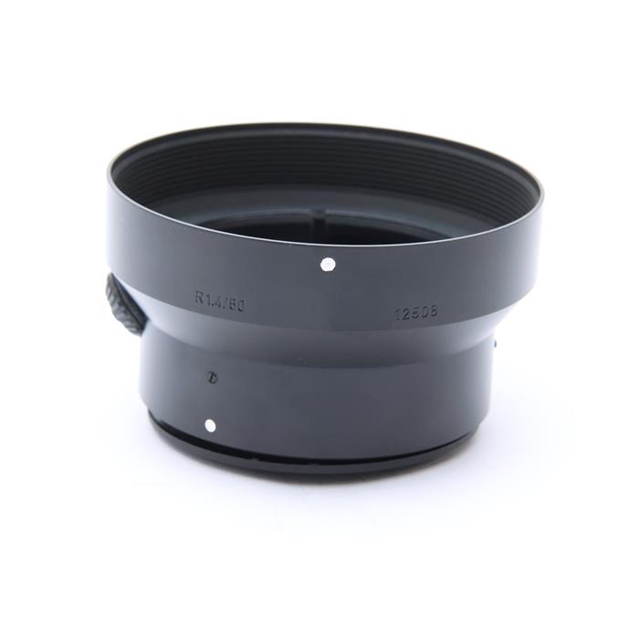 外観状態:美品 マップ保証期間:保証なし 付属品など:フードカバー【ココがポイント！】ズミルックス50mm F1.4、Rマウントのフードです。とてもしっかりした作りになっています。フードの白点をレンズ先端のピンに合わせてから押し込み、時計方...