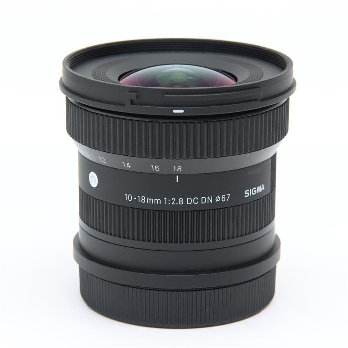 外観状態:新同品 マップ保証期間:6ヶ月保証 付属品など:元箱・取扱説明書・レンズフロントキャップ・レンズリアキャップ・レンズフード【ココがポイント！】あらゆる用途とシーンに最適な高い表現力と機動性世界最小最軽量のAPS-C用超広角ズームレ...