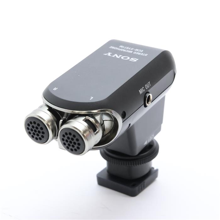 外観状態:美品 マップ保証期間:保証なし 付属品など:ウインドスクリーン・スペーサー・ポーチ・接続ケーブル【ココがポイント！】マルチインターフェースシュー搭載のハンディカム、α、NEXに対応のステレオマイクロホン。LRのマイク部が可動する2...