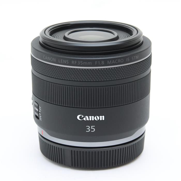 外観状態:美品 マップ保証期間:6ヶ月保証 付属品など:レンズフロントキャップ・レンズリアキャップ【ココがポイント！】光学全長80.5mm！小型かつ軽量、円形絞りとデュアルセンシングISを採用することでスナップからマクロまで様々なシチュエー...