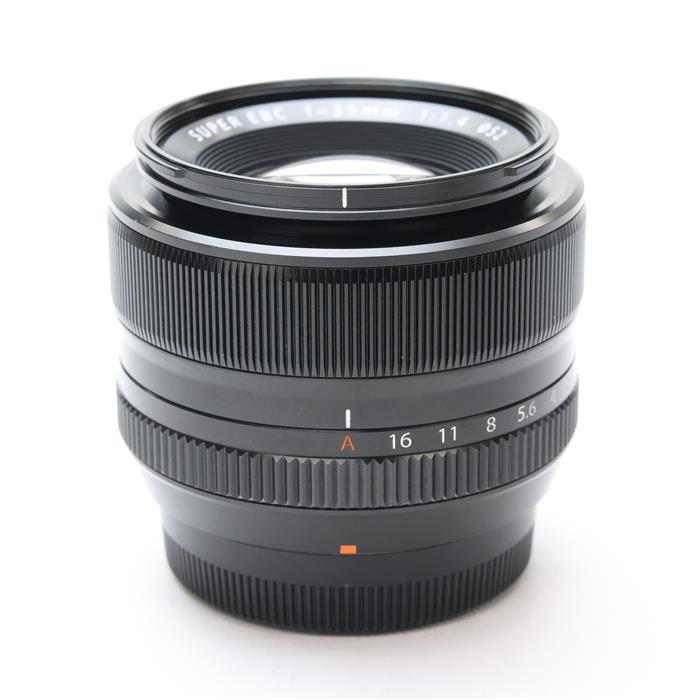 外観状態:良品 マップ保証期間:6ヶ月保証 付属品など:元箱・取扱説明書・レンズフロントキャップ・レンズリアキャップ・レンズフード・レンズフードキャップ【ココがポイント！】開放値F1.4という明るいレンズ。開放でも均一な解像度が得られるよう...
