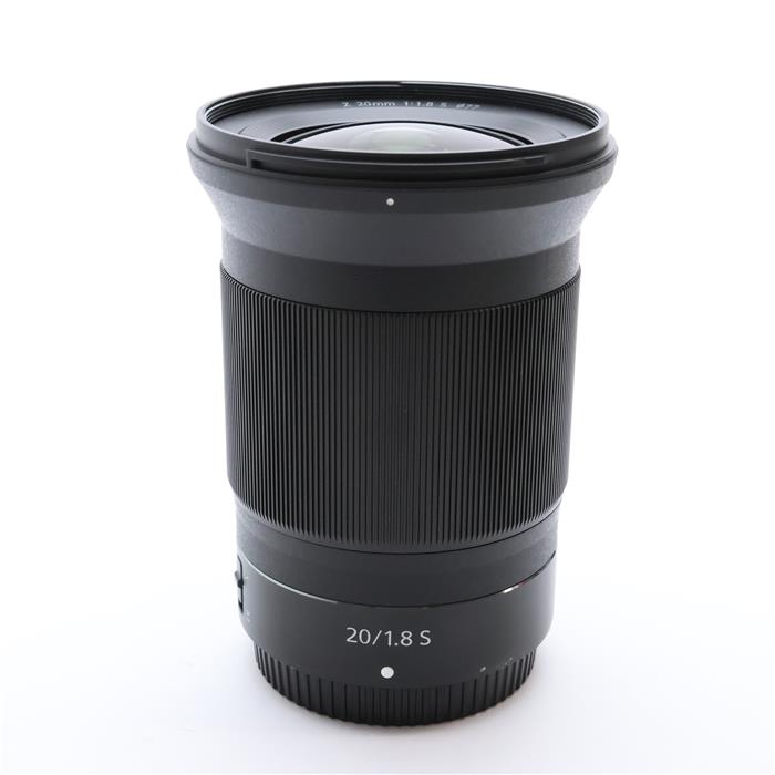 外観状態:並品 マップ保証期間:6ヶ月保証 付属品など:レンズフロントキャップ・レンズリアキャップ【ココがポイント！】撮影距離を問わず高解像で優れた描写力を発揮する大口径超広角単焦点レンズNIKKOR Z レンズ「S-Line」にふさわしい...