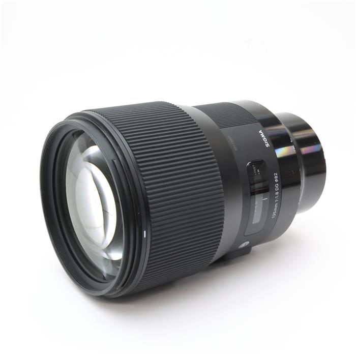 外観状態:難有品 マップ保証期間:保証なし 付属品など:レンズフロントキャップ（溶融痕あり）・レンズフード◎点検スタッフからのコメント【外観】スレ・キズ、塗装剥がれ、打痕、アタリキズ、ヘコミがあります。【機能面(操作)・不具合について】外装...