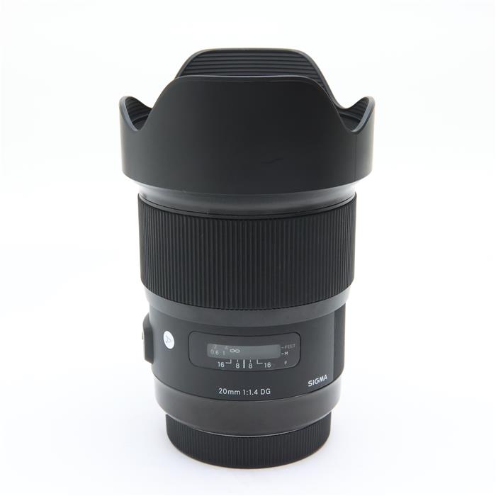 外観状態:良品 マップ保証期間:6ヶ月保証 付属品など:レンズフロントキャップ・レンズリアキャップ【ココがポイント！】開放F値1.4のフルサイズ用超広角レンズ超広角域での開放F値1.4を達成。超広角レンズ特有のパースペクティブを活かしながら...