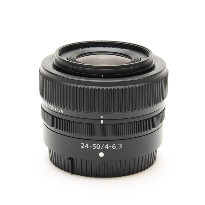 外観状態:美品 マップ保証期間:6ヶ月保証 付属品など:レンズフロントキャップ・レンズリアキャップ・別売レンズフード【ココがポイント！】ミラーレスカメラ用フルサイズフォーマット対応のズームレンズで最薄・最軽量を実現した、気軽に持ち歩ける標準...