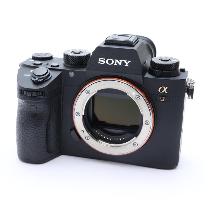 外観状態:並品 マップ保証期間:6ヶ月保証 付属品など:元箱・ストラップ・マイクロUSBケーブル・バッテリー・ACアダプター・チャージャー・ACコード・ケーブルプロテクター【ココがポイント！】「光を捉え続ける」革新的なシステムにより新次元の...