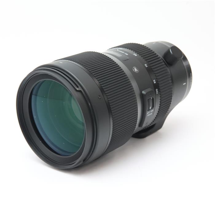 外観状態:良品 マップ保証期間:6ヶ月保証 付属品など:レンズフロントキャップ(社外品)・レンズリアキャップ・レンズフード【ココがポイント！】高性能単焦点レンズと同等の明るさと解像力をもつ、最高レベルの光学性能と表現能力を発揮できるズームレ...