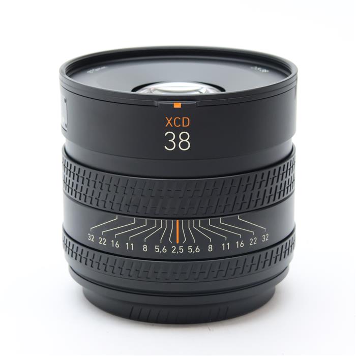 外観状態:美品 マップ保証期間:6ヶ月保証 付属品など:レンズフロントキャップ・レンズリアキャップ・レンズシェード【ココがポイント！】35 mmフルサイズ換算で30 mmの焦点距離となる低ディストーション広角レンズ。背景ボケを活かしたポート...