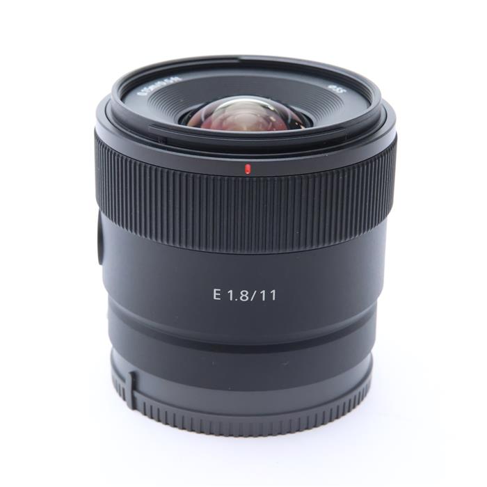 外観状態:美品 マップ保証期間:6ヶ月保証 付属品など:元箱・取扱説明書・レンズフロントキャップ・レンズリアキャップ・レンズフード【ココがポイント！】全長57.5mm、質量約181gという圧倒的な小型軽量設計で超広角11mm（35mm判換算...