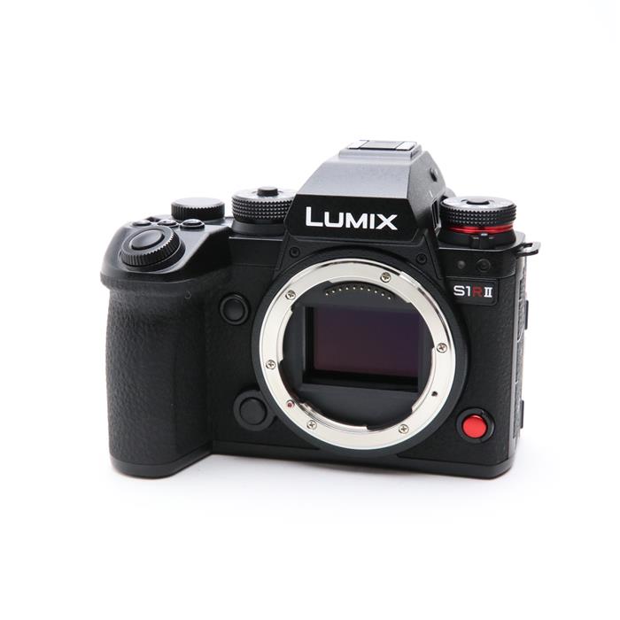 外観状態:良品 マップ保証期間:6ヶ月保証 付属品など:ストラップ・バッテリー・チャージャー【ココがポイント！】新開発の約4430万画素フルサイズ裏面照射型CMOSイメージセンサーと新世代ヴィーナスエンジンを搭載し、高解像で階調豊かな描写を...