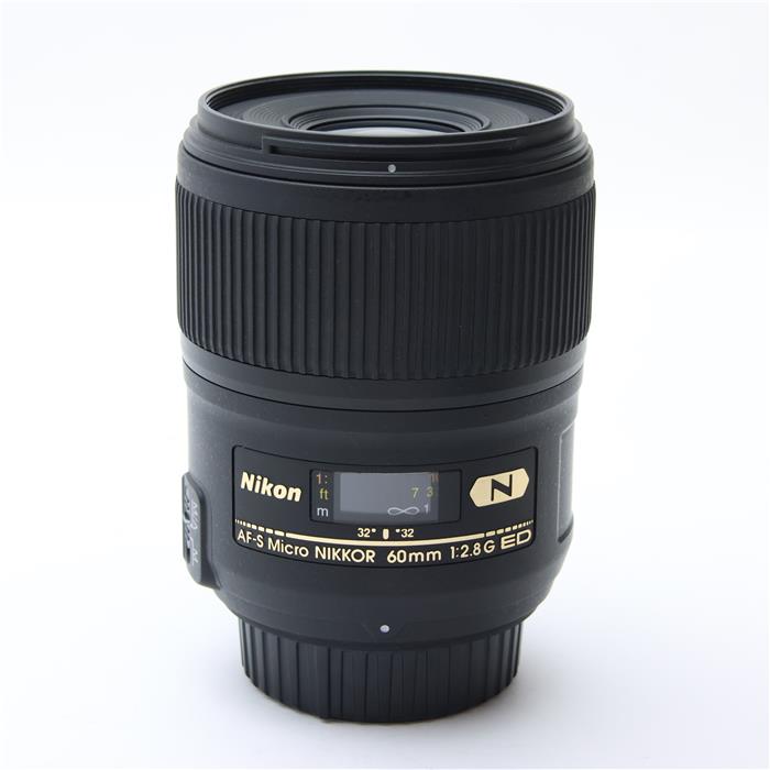 外観状態:良品 マップ保証期間:6ヶ月保証 付属品など:レンズフロントキャップ・レンズリアキャップ・レンズフード【ココがポイント！】AF(オートフォーカス)撮影およびMF(マニュアルフォーカス)撮影の切り換えが簡単にできるフォーカスモード切...