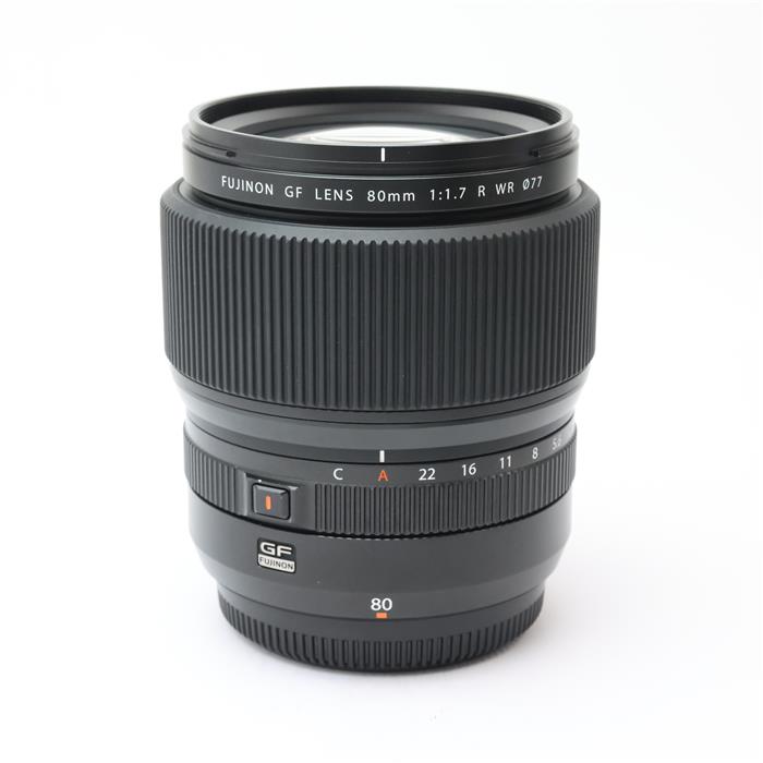 外観状態:良品 マップ保証期間:6ヶ月保証 付属品など:レンズフロントキャップ・レンズリアキャップ【ココがポイント！】ラージフォーマットセンサー搭載のデジタルカメラに対応するレンズとして極めて明るい開放F値1.7を実現し、なめらかで美しいボ...