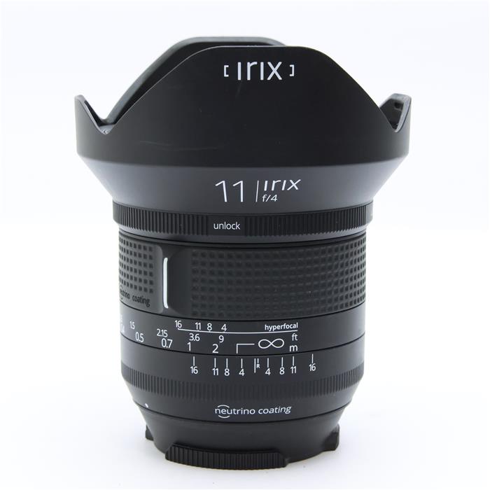 外観状態:並品 マップ保証期間:保証なし 付属品など:レンズフロントキャップ・レンズリアキャップ・ケース【ココがポイント！】Firefly 11mm F4 は、画角126°のフルサイズ向け超広角レンズです。4枚の高屈折レンズ、2枚のEDレン...
