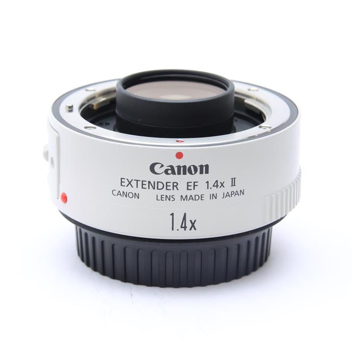 外観状態:良品 マップ保証期間:3ヶ月保証 付属品など:レンズフロントキャップ・レンズリアキャップ【ココがポイント！】1.優れた防塵・防滴性カメラ側マウント部にゴムリング、レンズ側マウント外周部に「EOS-1V」と同様の防塵・防滴構造、取り...