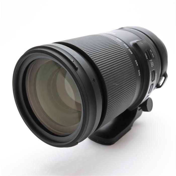 外観状態:並品 マップ保証期間:6ヶ月保証 付属品など:レンズフロントキャップ・レンズリアキャップ・レンズフード【ココがポイント！】35mm判換算225-750mm相当をカバーしながらも、コンパクトなサイズとズーム全域で画面の中央から四隅ま...