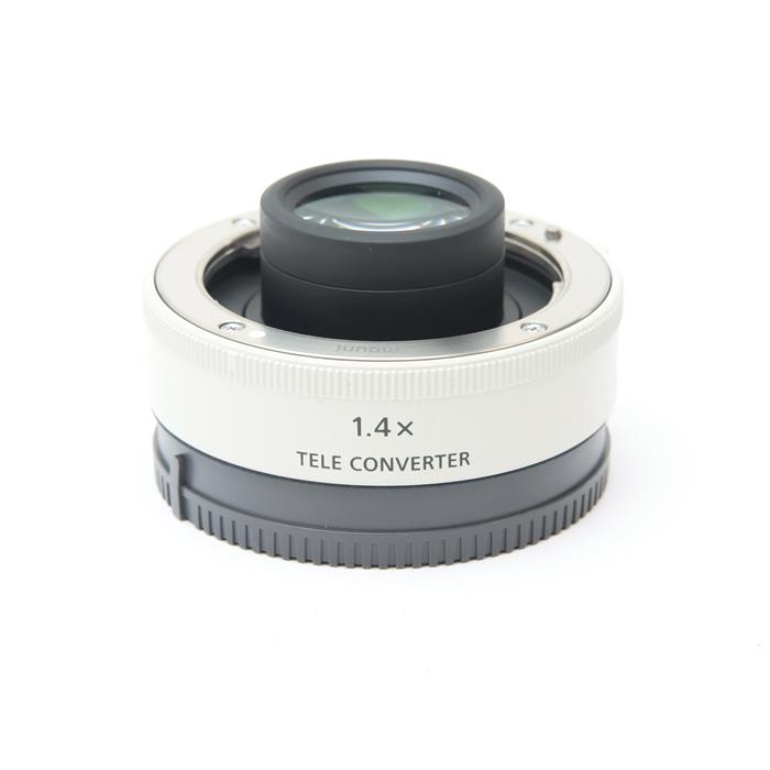外観状態:美品 マップ保証期間:6ヶ月保証 付属品など:フロントキャップ・リアキャップ・ケース【ココがポイント！】防塵防滴加工が施された、高性能1.4倍テレコンバーター。更なる望遠撮影が楽しめます。◎点検スタッフからのコメント【外観】僅かな...