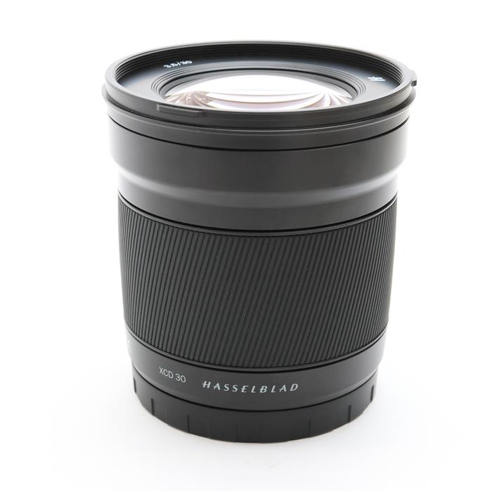 外観状態:並品 マップ保証期間:6ヶ月保証 付属品など:レンズフロントキャップ・レンズリアキャップ【ココがポイント！】35 mm換算で24 mm相当で、風景、ルポルタージュ、旅行などに使いやすいレンズです。コンパクト設計ながら至近距離での撮...