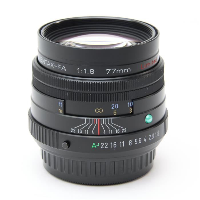 外観状態:並品 マップ保証期間:6ヶ月保証 付属品など:レンズフロントキャップ・レンズリアキャップ【ココがポイント！】白い被写体の中にある緻密な陰影や、白の中の一番明るい部分まで描き分けることをテーマとして設計されたこだわりのレンズ。HDコ...