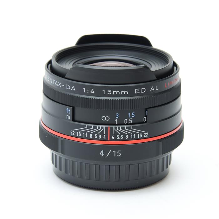 外観状態:良品 マップ保証期間:6ヶ月保証 付属品など:元箱・レンズフロントキャップ・レンズリアキャップ・ケース◎点検スタッフからのコメント【外観】鏡胴に若干のスレ箇所がありますが、全体的に丁寧に使用されている中古品です。【機能面・操作】動...