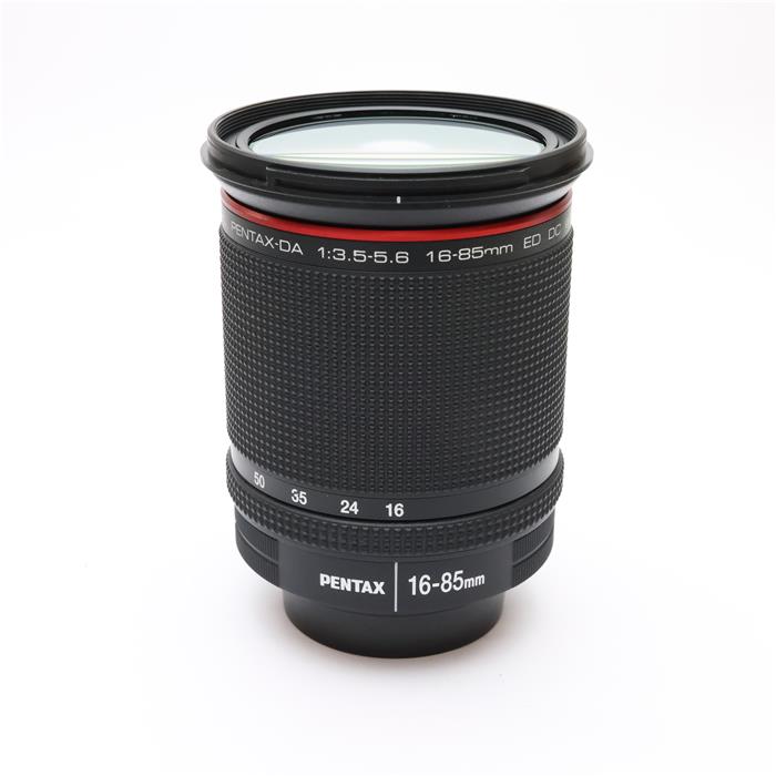 外観状態:良品 マップ保証期間:6ヶ月保証 付属品など:レンズフロントキャップ・レンズリアキャップ・レンズフード【ココがポイント！】超広角から望遠まで広くカバーする高性能ズームレンズ超広角の16mmから望遠85mmまでを広くカバーする倍率約...