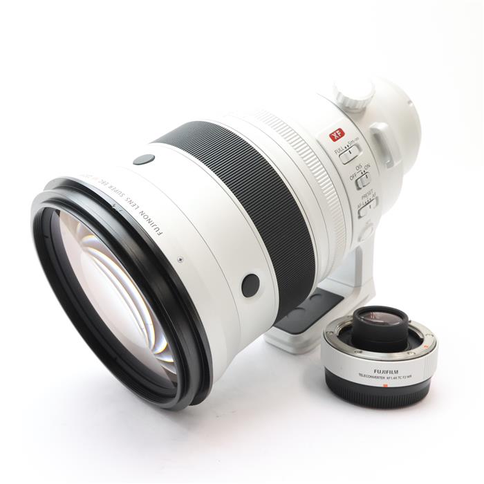 外観状態:良品 マップ保証期間:6ヶ月保証 付属品など:レンズフロントキャップ・レンズリアキャップ・レンズフード・1.4×テレコンバーター・レンズ用ケース【ココがポイント！】レンズ径105mmのXFレンズで初の大口径望遠レンズです。アルカス...