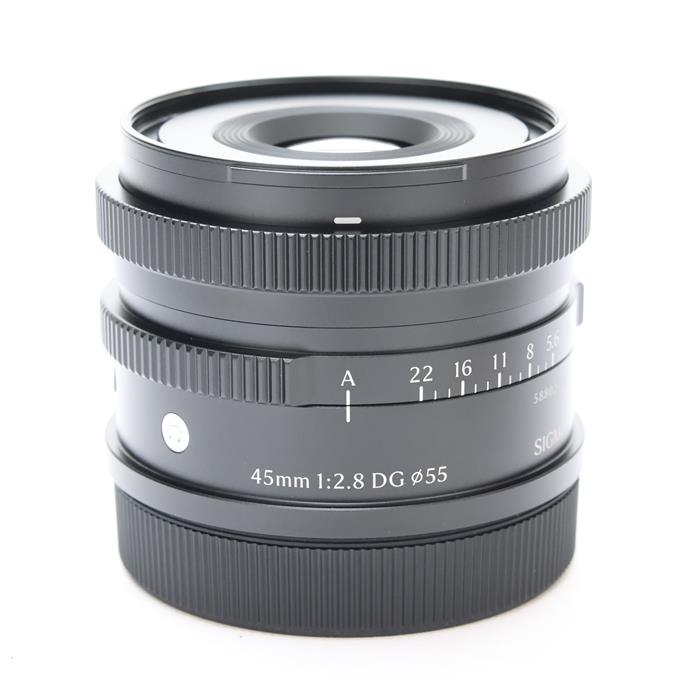 外観状態:美品 マップ保証期間:6ヶ月保証 付属品など:元箱・スタートガイド・レンズフロントキャップ・レンズリアキャップ・マグネット式メタルキャップ・レンズフード・ポーチ【ココがポイント！】比較的小型なフルサイズミラーレスカメラとの組み合わ...