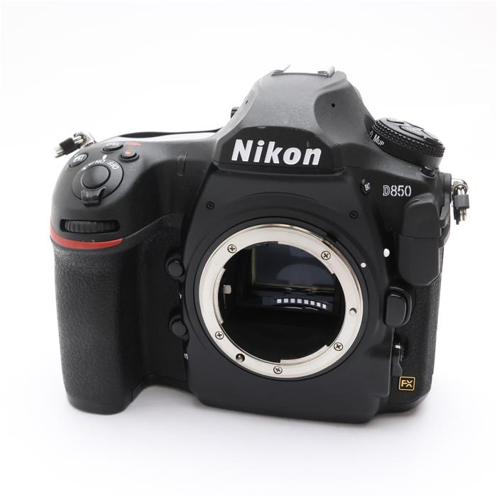 外観状態:並品 マップ保証期間:12ヵ月 付属品など:バッテリー・チャージャー【ココがポイント！】有効画素数4575万画素と常用感度ISO 64-25600を両立。ボディ単体で最高約7コマ/秒の連写が可能。シャッターチャンスを逃しません。◎...