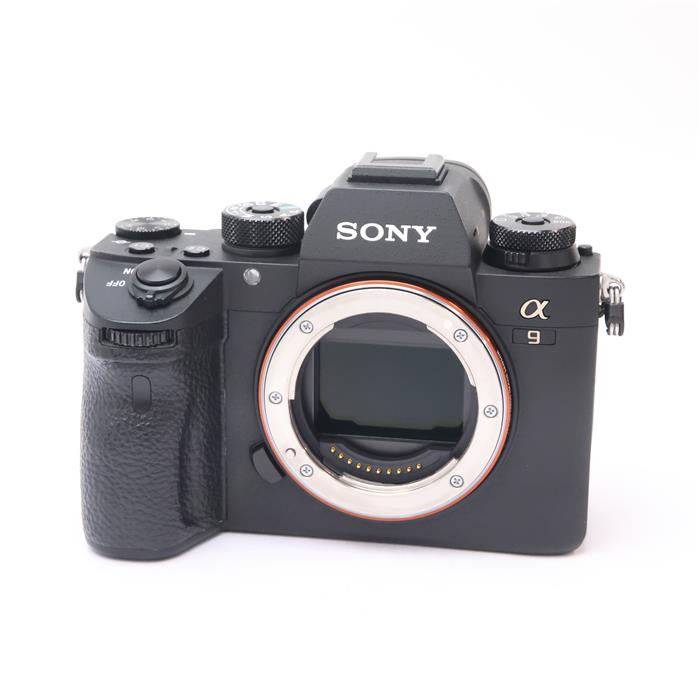 外観状態:並品 マップ保証期間:12ヵ月 付属品など:ストラップ・マイクロUSBケーブル・バッテリー・ACアダプター・チャージャー・ACコード　※装着アイピースカップは他機種用ですが、使用に支障はありません。【ココがポイント！】「光を捉え続...