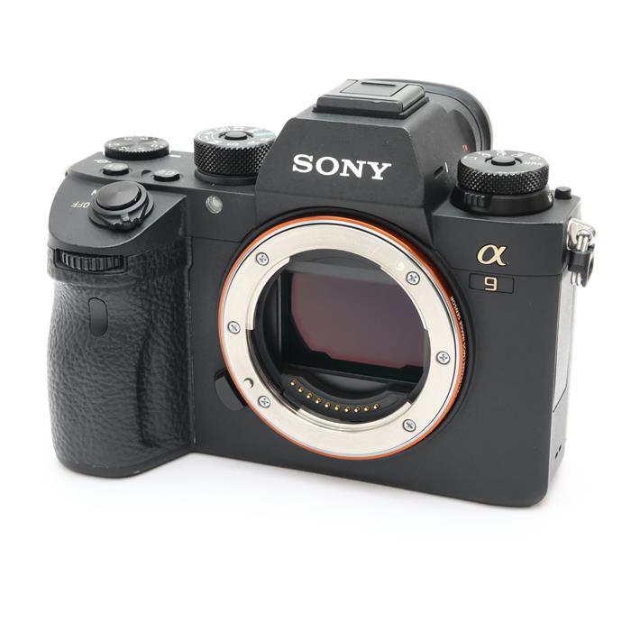 外観状態:並品 マップ保証期間:12ヵ月 付属品など:元箱・ストラップ・マイクロUSBケーブル・バッテリー・ACアダプター・チャージャー・ACコード・ケーブルプロテクター【ココがポイント！】「光を捉え続ける」革新的なシステムにより新次元の高...