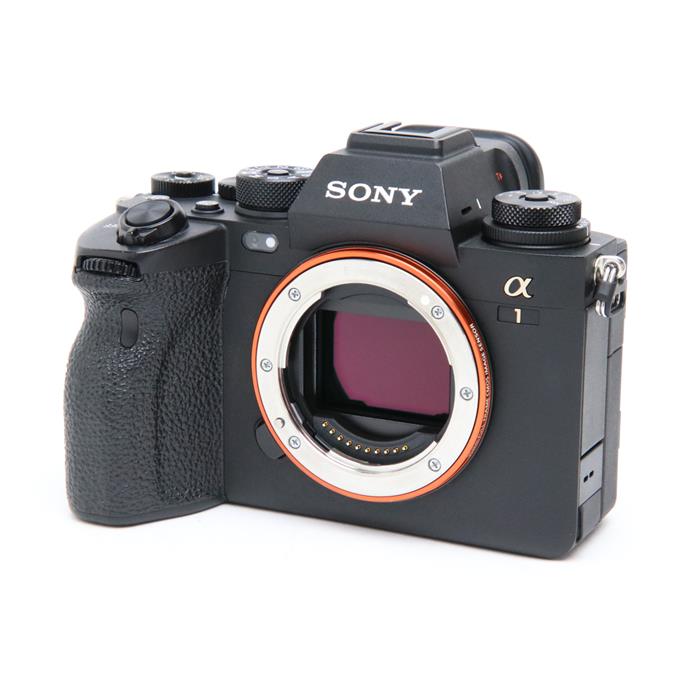 外観状態:並品 マップ保証期間:12ヵ月 付属品など:バッテリー・チャージャー・ACコード・USB-Cケーブル【ココがポイント！】進化するプロの創造性に最先端技術で応えるフルサイズミラーレス一眼カメラ。有効約5010万画素の高解像でAF/A...