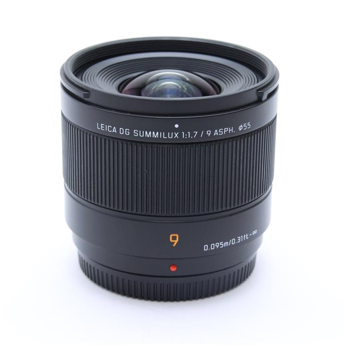 外観状態:並品 マップ保証期間:6ヶ月保証 付属品など:レンズフロントキャップ・レンズリアキャップ・レンズフード【ココがポイント！】超広角＆ハーフマクロで新たな表現を切り拓く、ライカDG大口径・超広角単焦点レンズ。ダイナミックな遠近感により...
