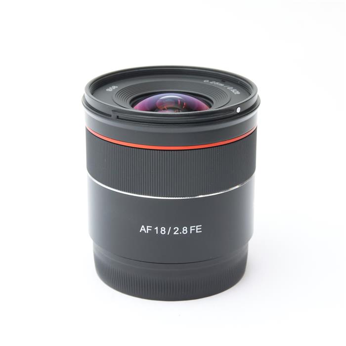 外観状態:良品 マップ保証期間:保証なし 付属品など:レンズフロントキャップ・レンズリアキャップ【ココがポイント！】たった145g！小型軽量、超広角僅か145gという軽量でコンパクトなレンズが写し出す、フルサイズで100°という広大な画角。...