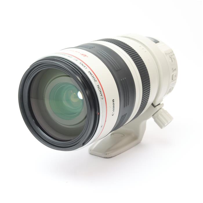 外観状態:並品 マップ保証期間:12ヵ月 付属品など:レンズフロントキャップ・レンズリアキャップ・レンズフード【ココがポイント！】広角の28mmを実現した超高倍率ズームに手ブレ補正を搭載。光学系にはUDレンズと非球面レンズを各3枚採用し、シ...