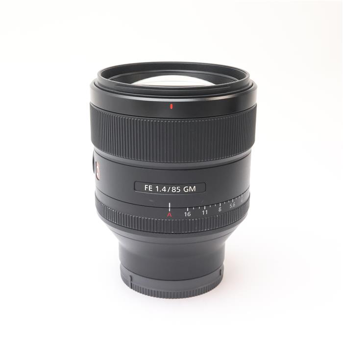 外観状態:並品 マップ保証期間:12ヵ月 付属品など:レンズフロントキャップ・レンズリアキャップ・レンズフード【ココがポイント！】開放F1.4、解像感と美しいぼけ味を両立させ、高次元の表現力を手に入れたポートレートレンズソニーの最先端技術を...